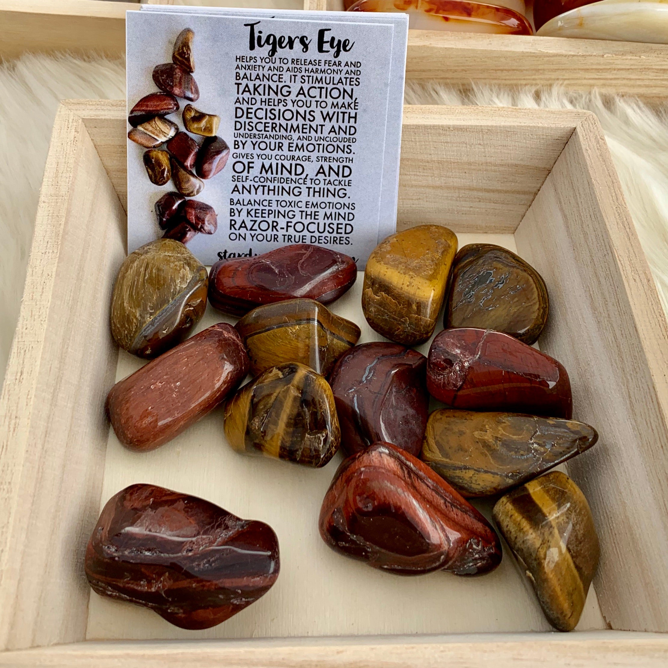 TIGERS EYE – Stardust & Sage